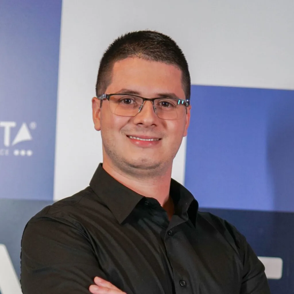 Cláudio Junior – Astera Planejamento